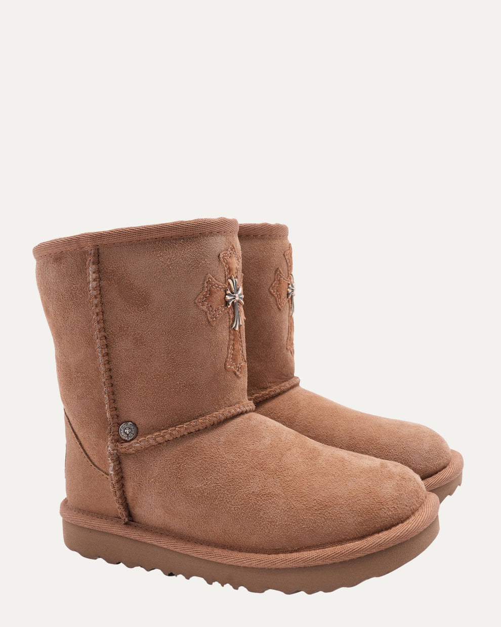Chrome Hearts Silver Embellished Cross Patch Children's Uggs Boots – Justin Reed